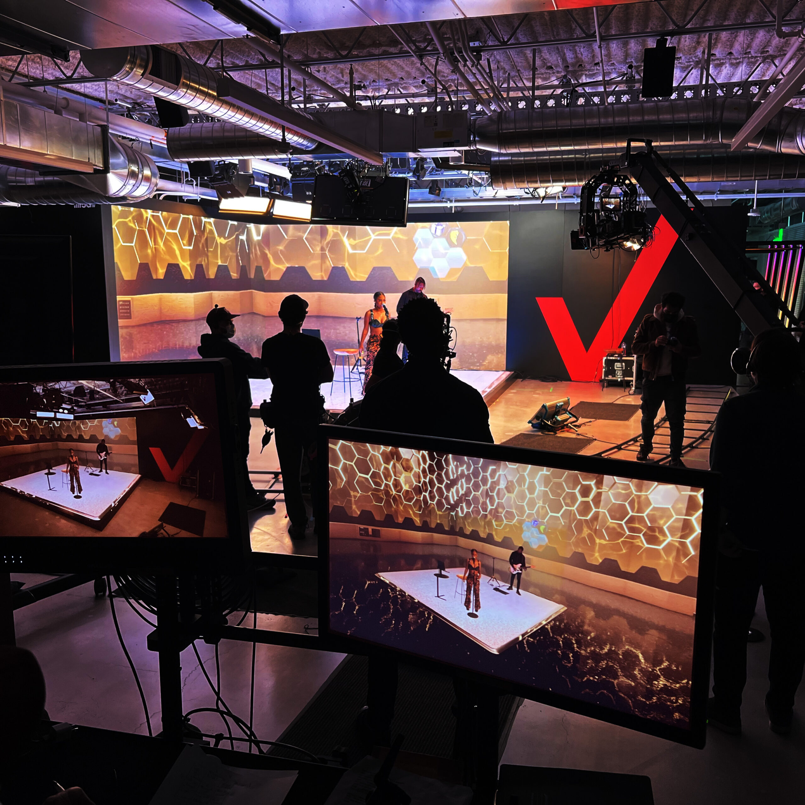 Levels: Live XR Show with Verizon 5G & Twitch | imageflux